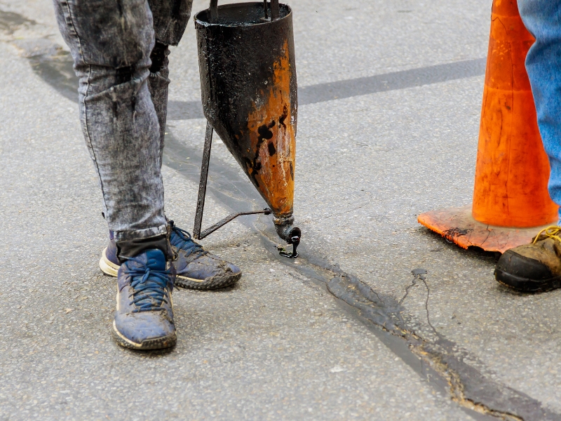 Asphalt Crack Filling | A&A Asphalt Paving | (770) 427-4271